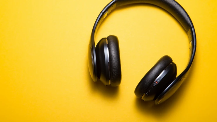 Τα 10 καλύτερα ακουστικά bluetooth κεφαλής για το 2025 | BestPrice.gr